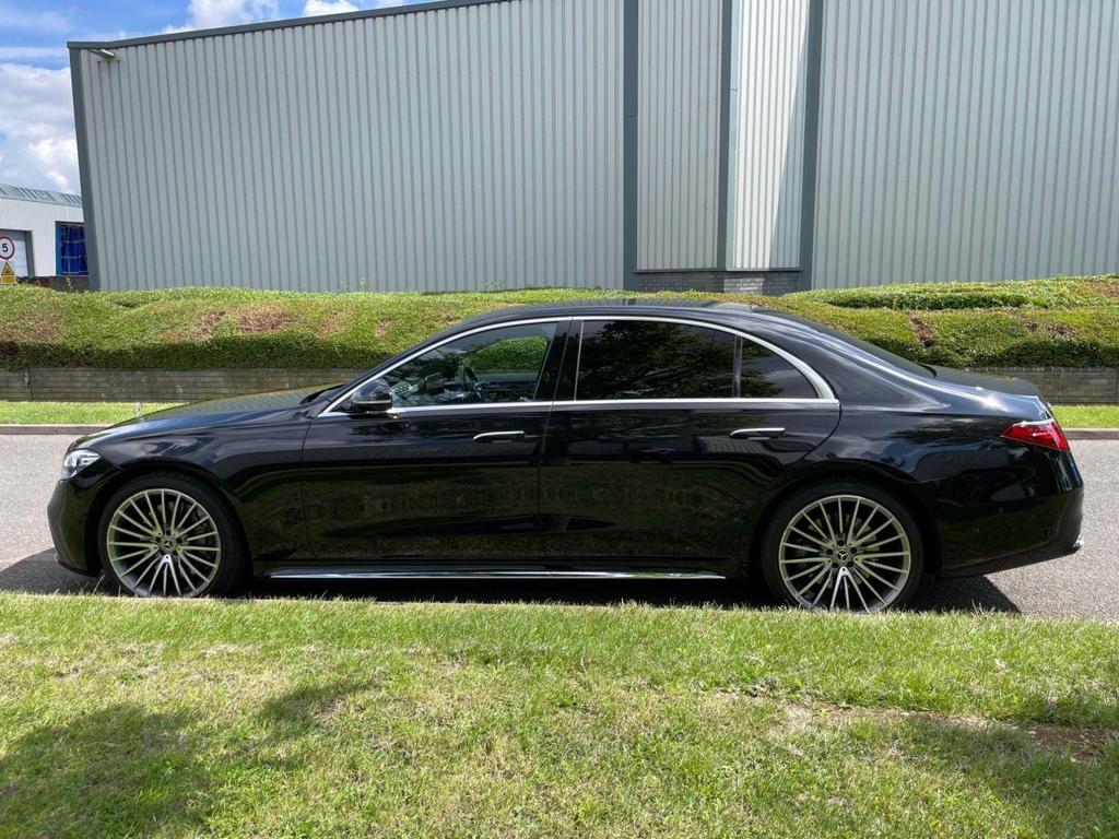 Chauffeur Driven Cars for Hire in the East Midlands | Chauffeur Service ...